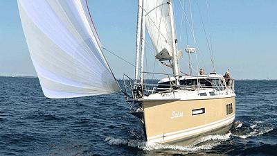 Sirius 35DS 'Salsa' - Yacht- & Charterzentrum GmbH - YachtOffice